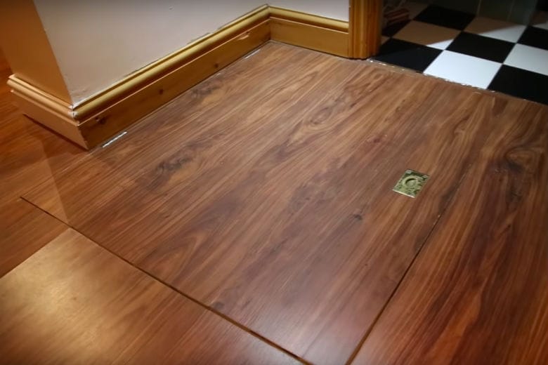 Man finds secret hatch in his home: what's underneath it will surprise you!
